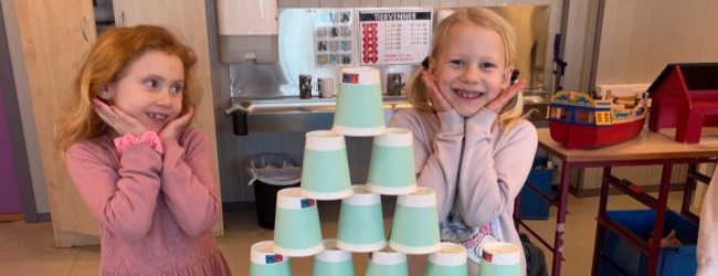 Grasdal Skule - HURRA! Hundre dagar på skulen!