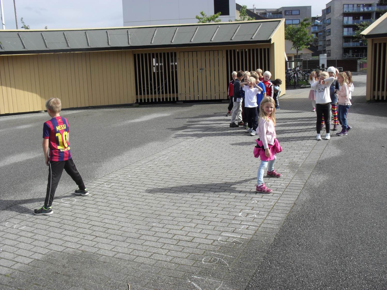 Lassa Skole - Matte i skolegården