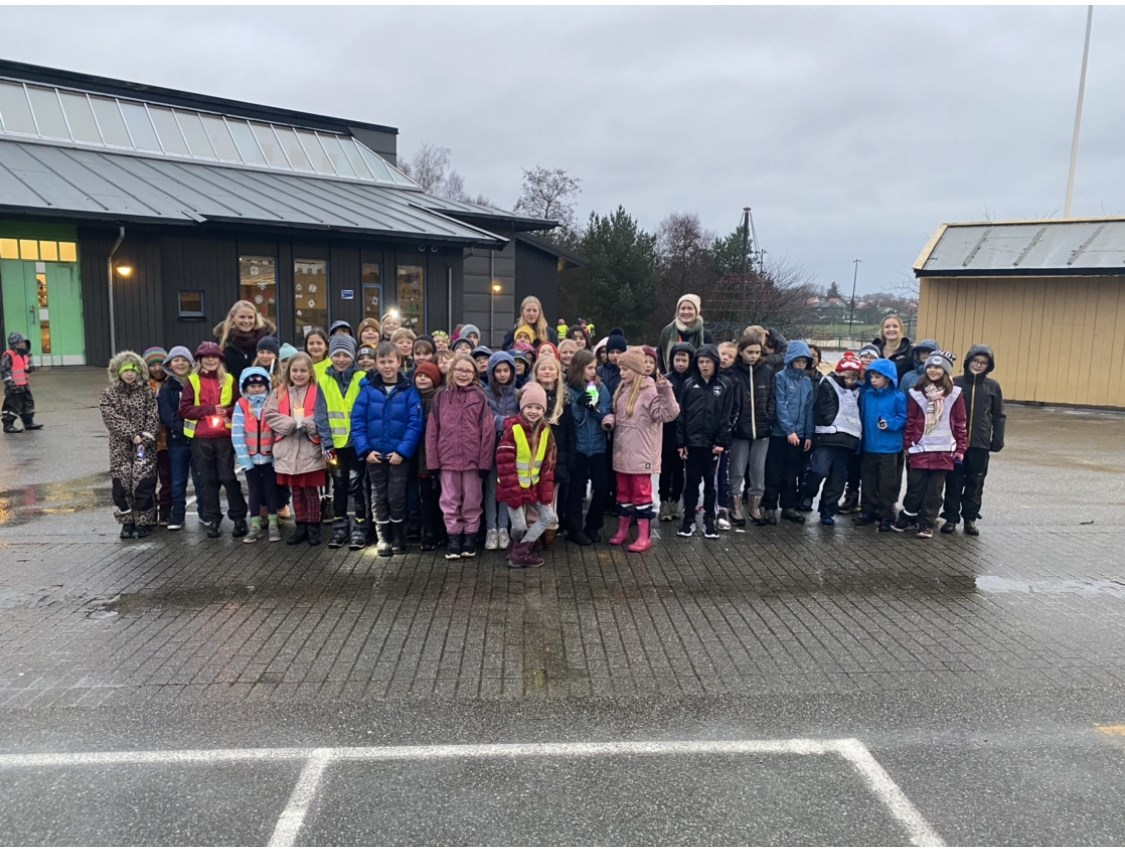 Lassa Skole - Lystog fredag 18. desember