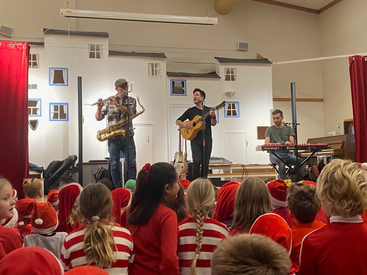 Lassa Skole - Lyriaka