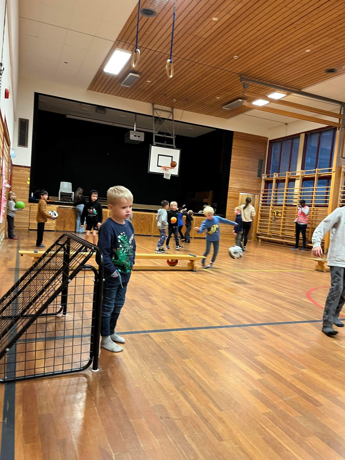 Tasta skole - Bilder fra uke 45