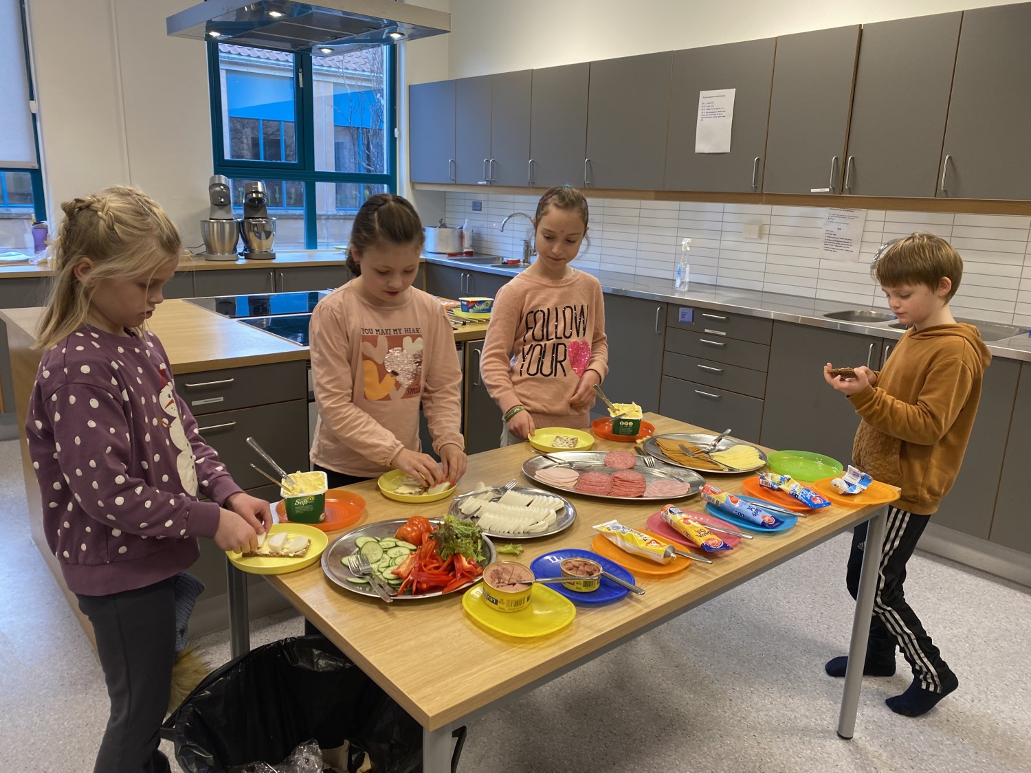 Tasta skole - Bilder fra uke 47